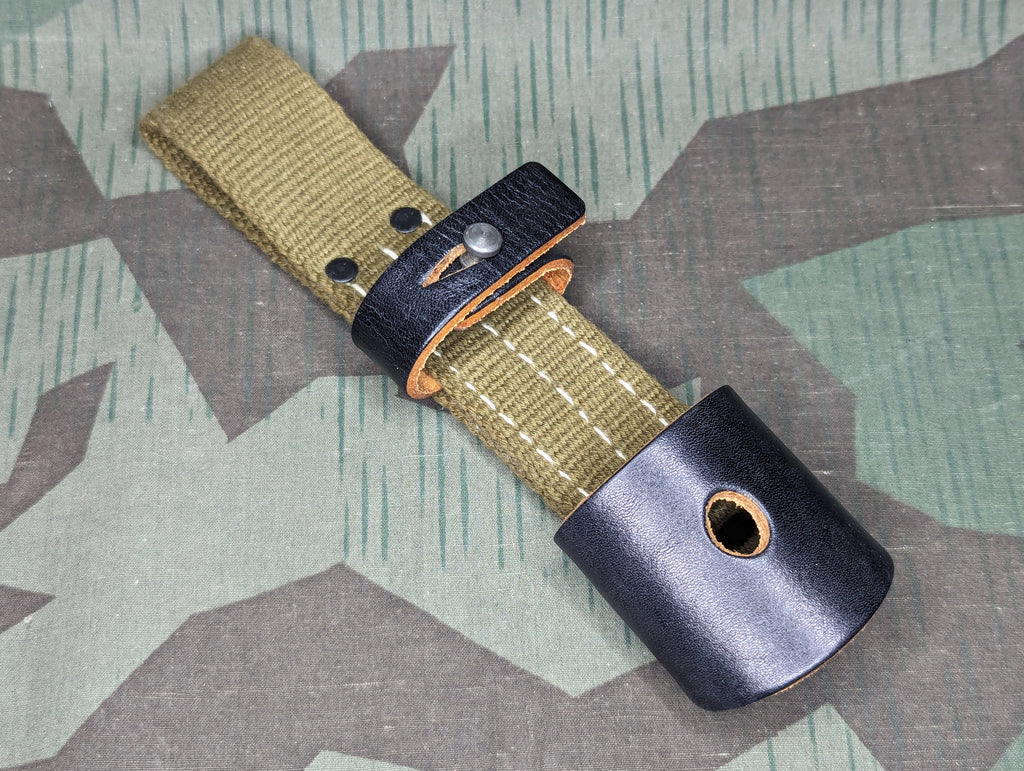 Reproduction Late War K98 Bayonet Frog