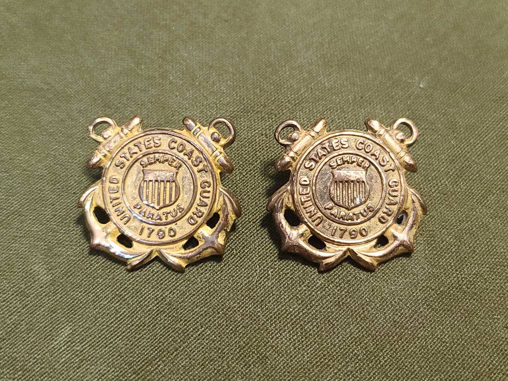 WWII US Coast Guard SPARS Collar Insignia Set Screwback