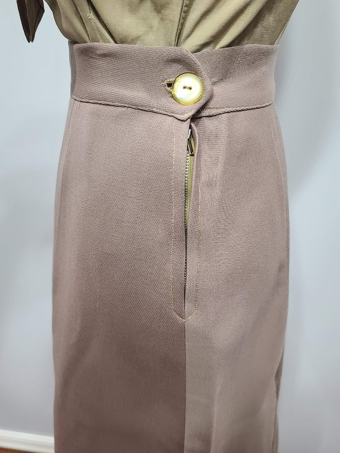Army Nurse Uniform: Jacket, "Pink" Skirt, Blouse, Tie and Garrison Cap ...