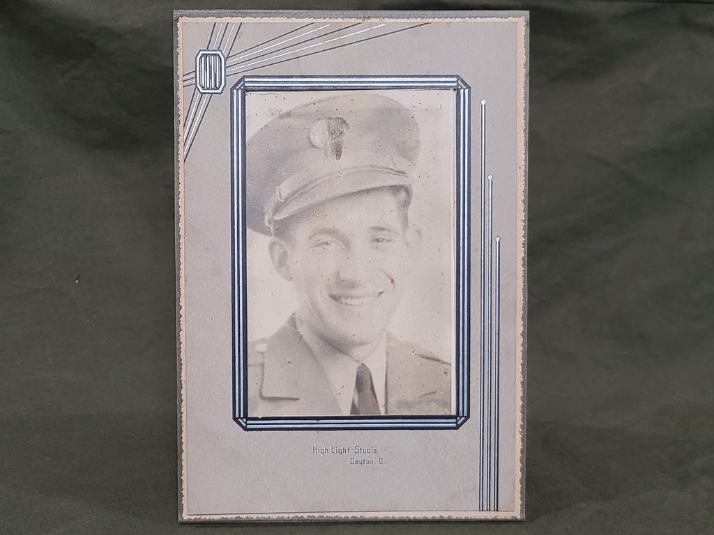 Original US WWII GI American Soldier Portrait Photo
