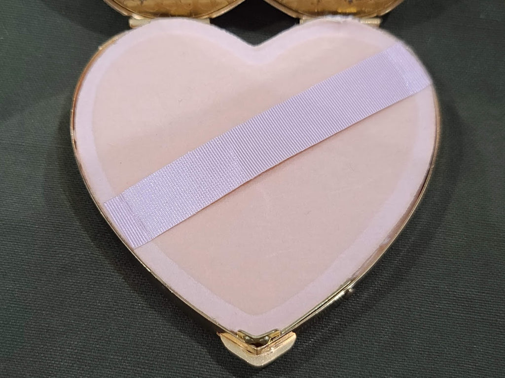 US Navy Heart Shaped Compact