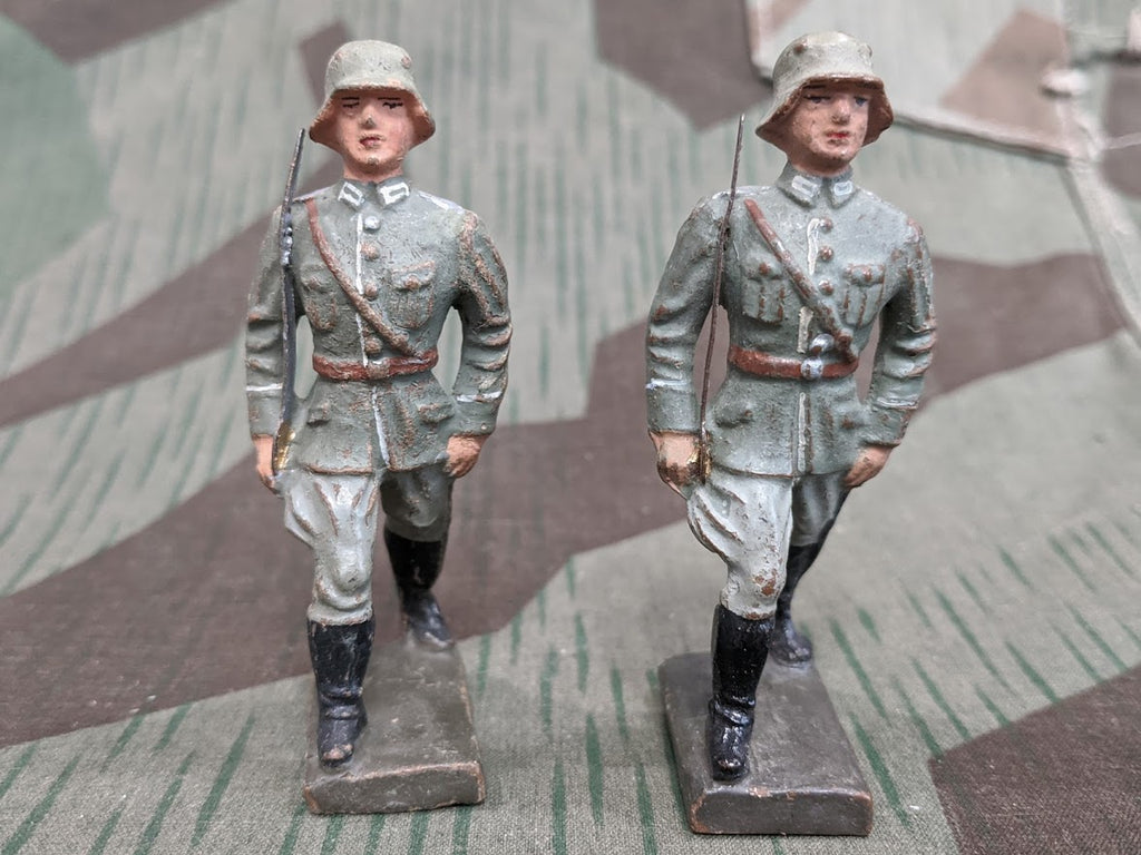 WWII German Lineol Elastolin Composition Toy Soldier Figure