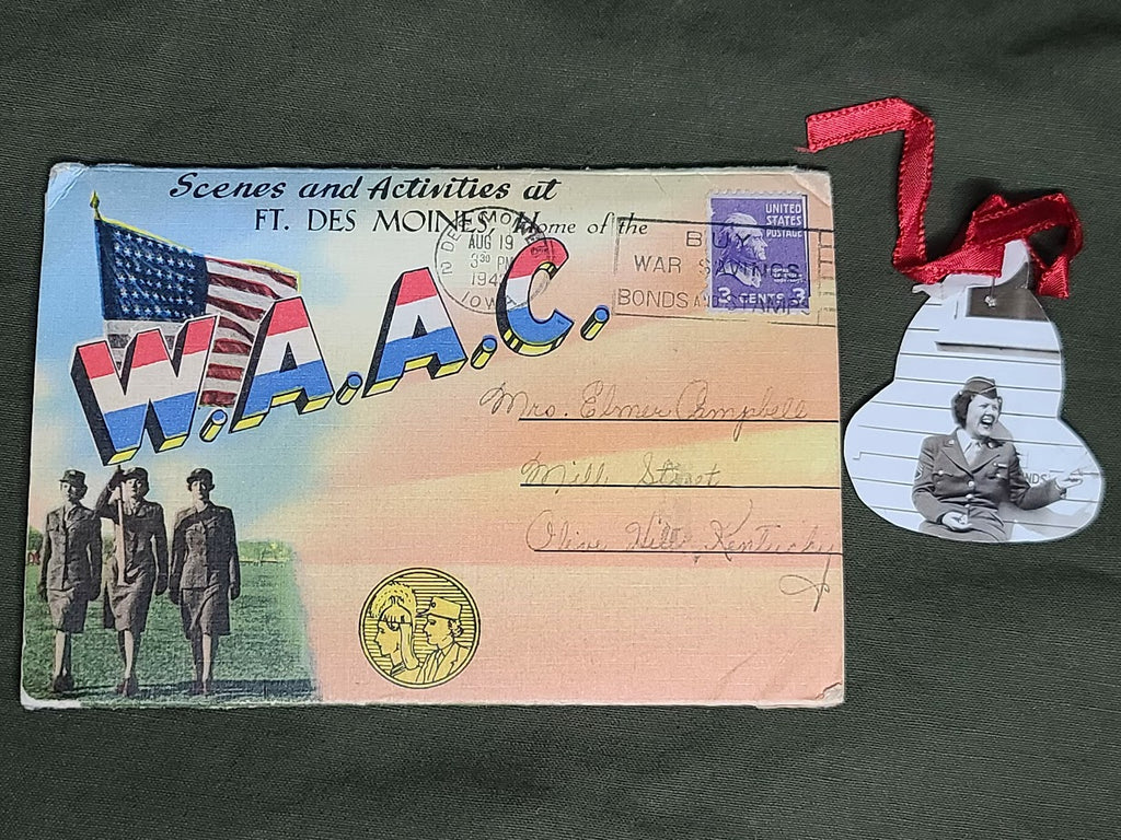 WWII WAC WAAC Women's Army Corps Des Moines Fold Out Picture Postcard