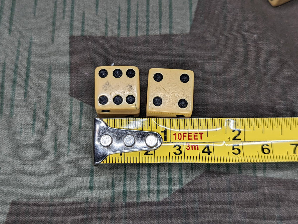 Bakelite Dice (Pair)